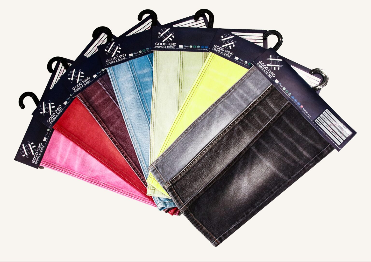 Level 4 page – Product features – Details page knitted fabric woven ...